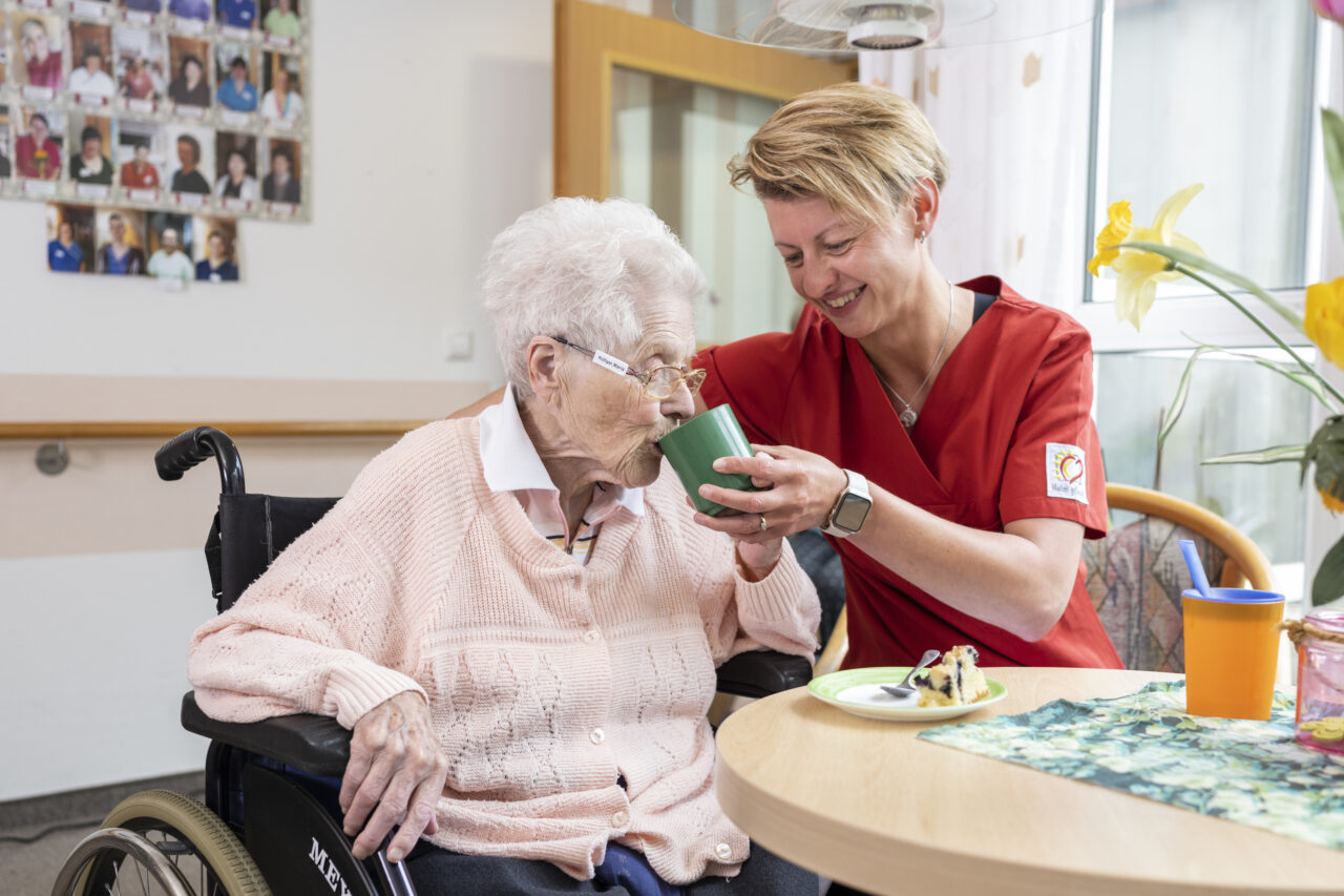 Vollstationäre Pflege - Heim gemeinnützige GmbH
